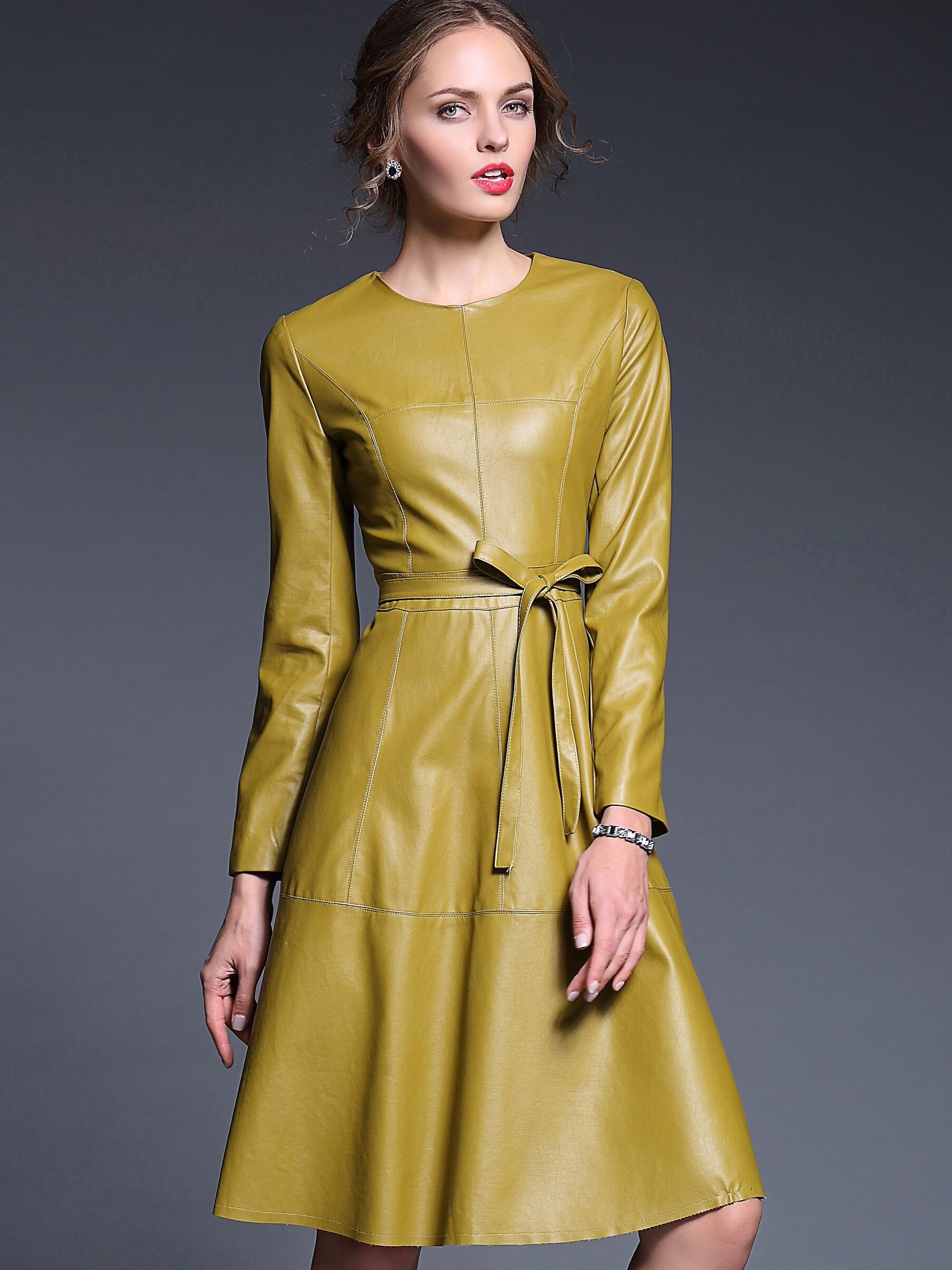 Robe en simili cuir manches longues col rond avec ceinture -jaune fonc ...